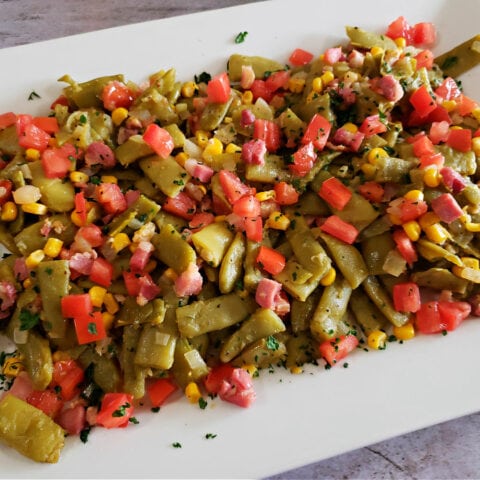 Easy Southern Style Flat Italian Green Beans Recipe - Julias Simply ...