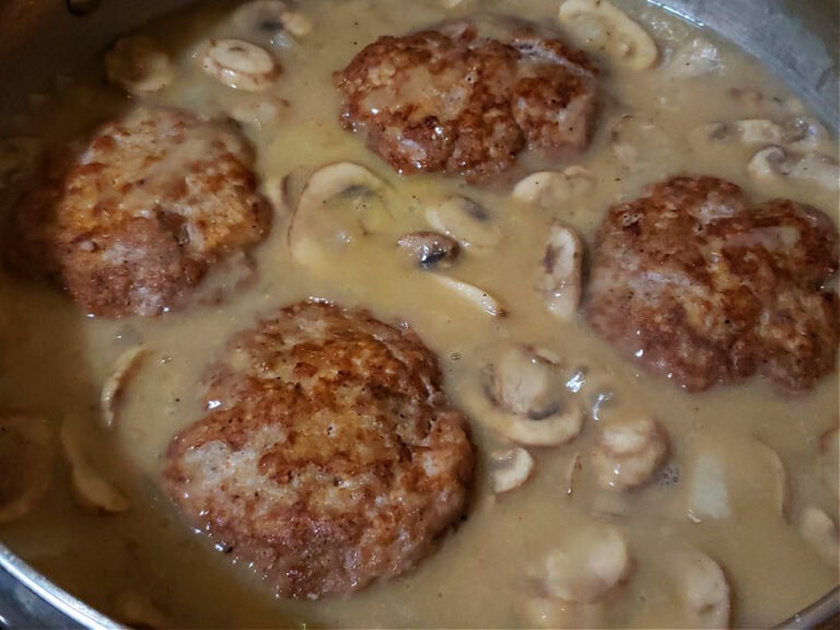 Southern Style Turkey Salisbury Steak with Gravy Recipe - Julias Simply ...